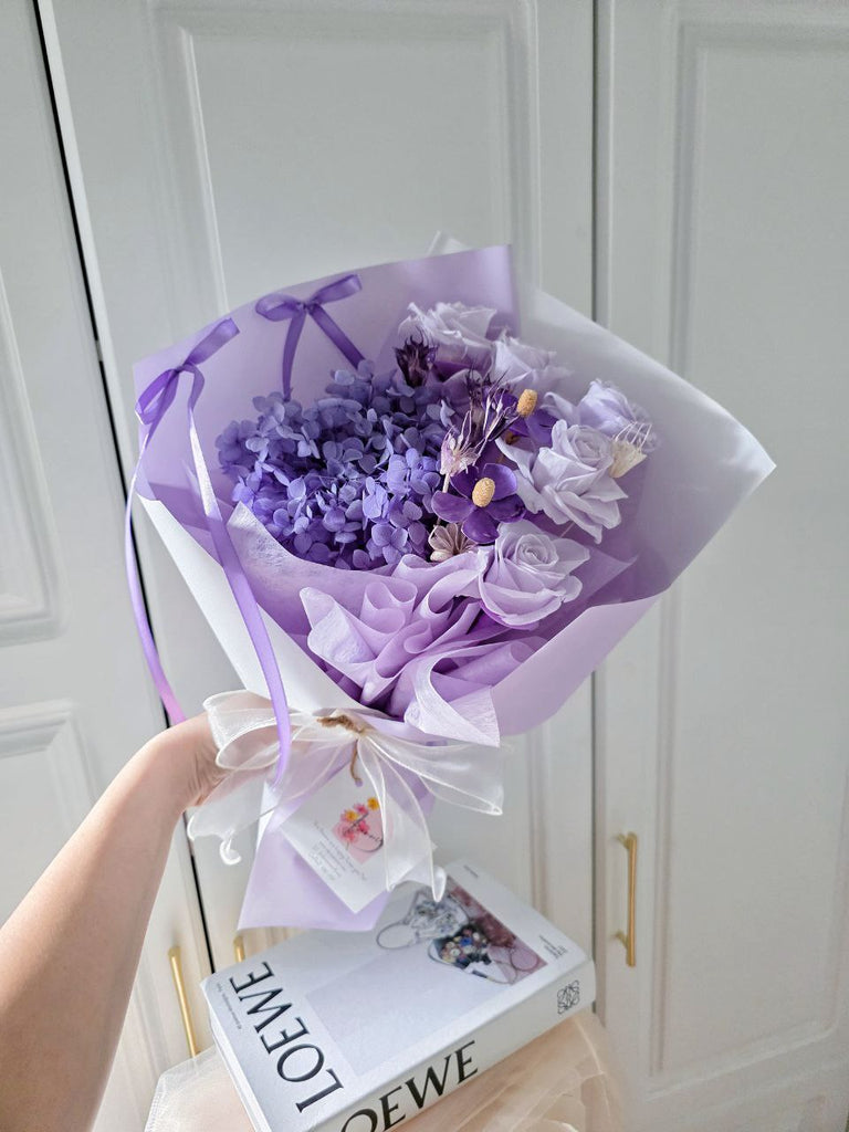 Odette - Valentine's Day Flowers & Gifts 2026 | Giftr - Singapore's ...