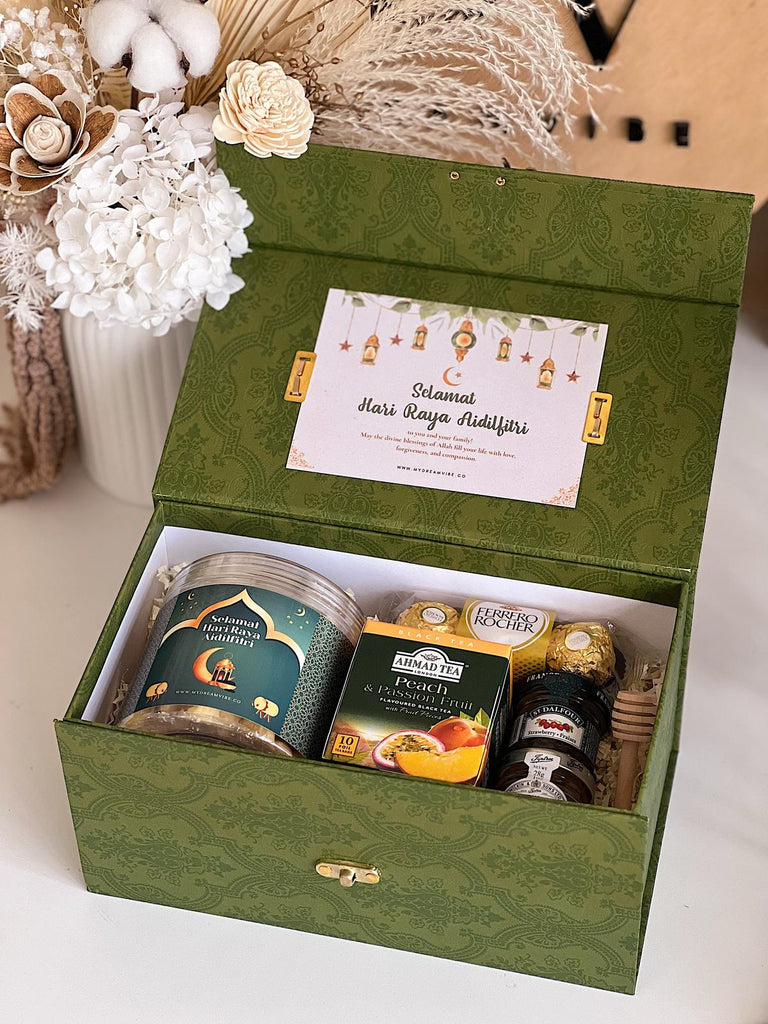 RAYA GRATITUDE Gift Box | Giftr - Singapore's Leading Online Gift Shop