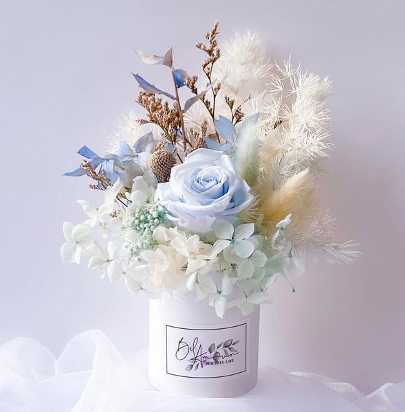 [Lil Bloomy] Blue Bliss Preserved Flower Boxes | Giftr - Singapore's ...