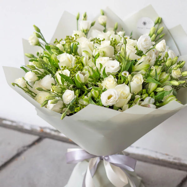 "Lucy" Flower Bouquet | Giftr - Singapore's Leading Online Gift Shop