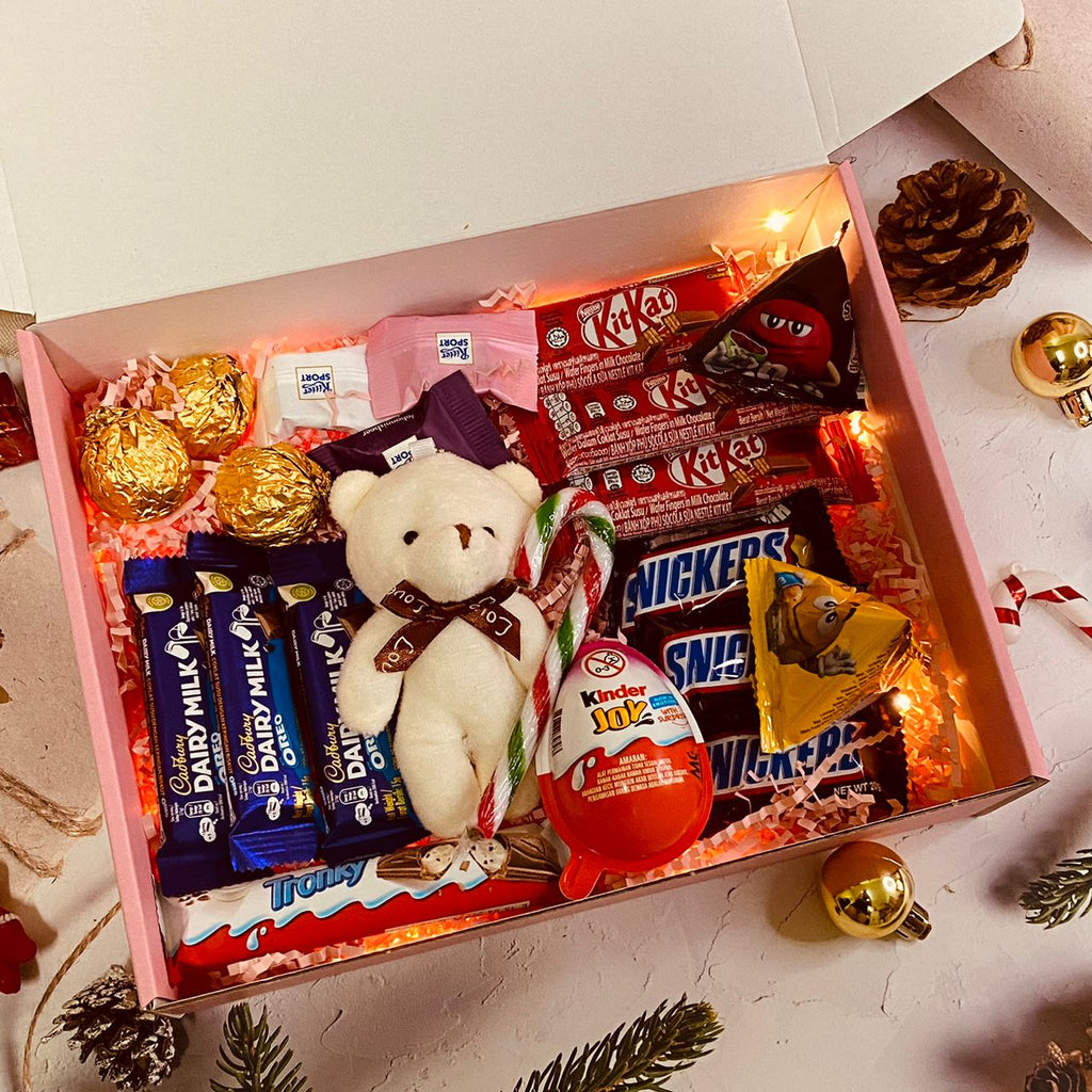 "Sweetness Overload" Personalised box with Chocolates Gift Box Set ...