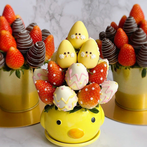 Fruit Bouquet - Tweety Bird | Fresh Fruit Arrangement with Chocolate D ...