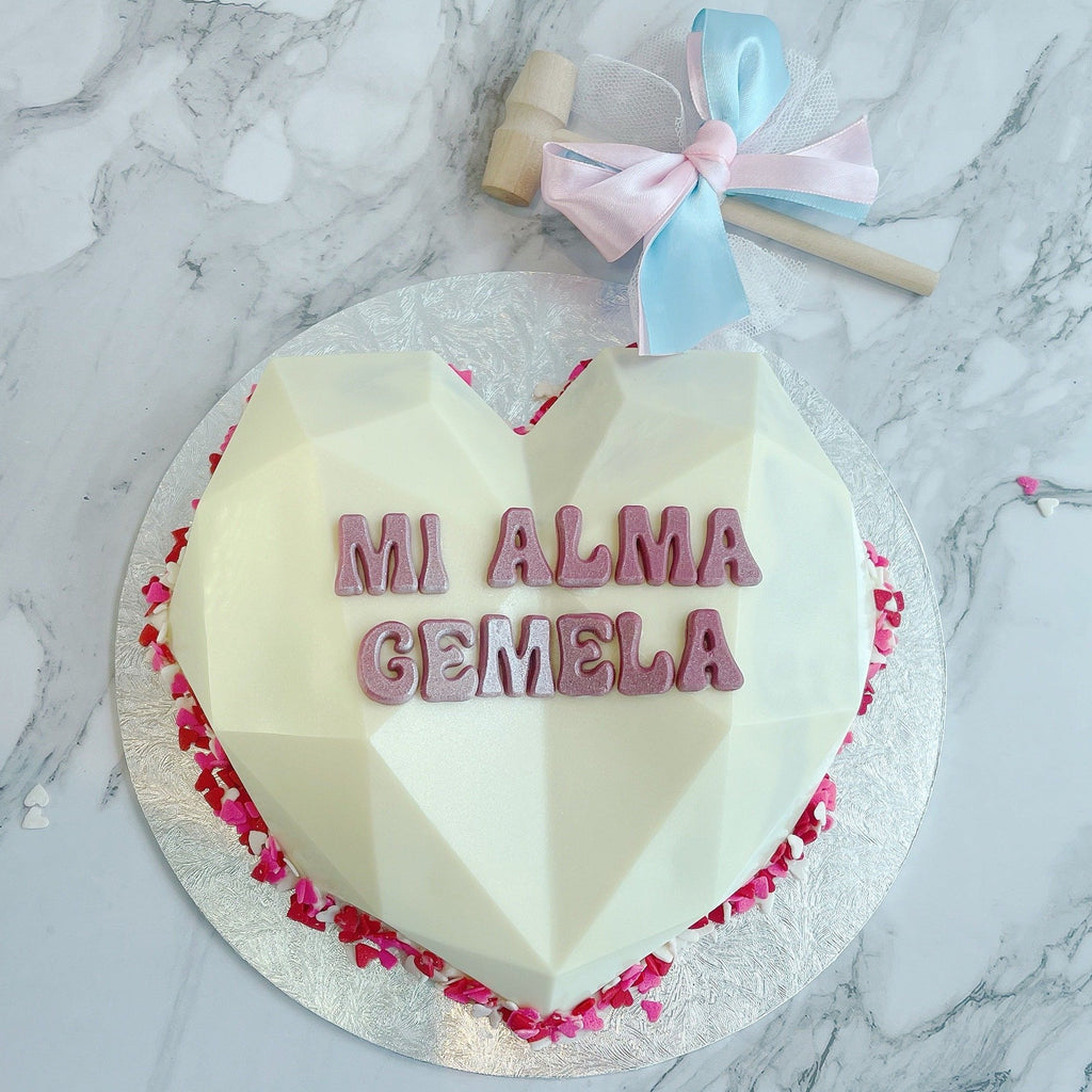 Chocolate Pinata Cake Heart (Smashable Cake Alternative) | Giftr ...